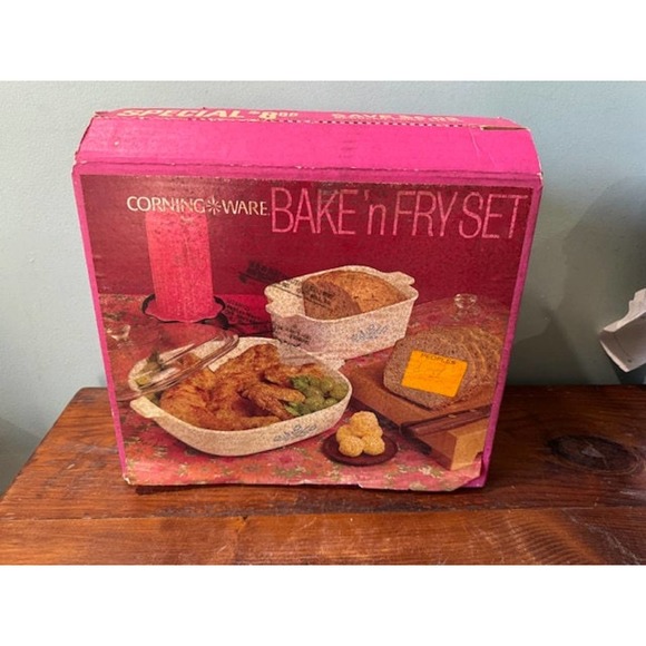 Corningware | Kitchen | Vintage Corning Ware Blue Cornflower Bake And ...